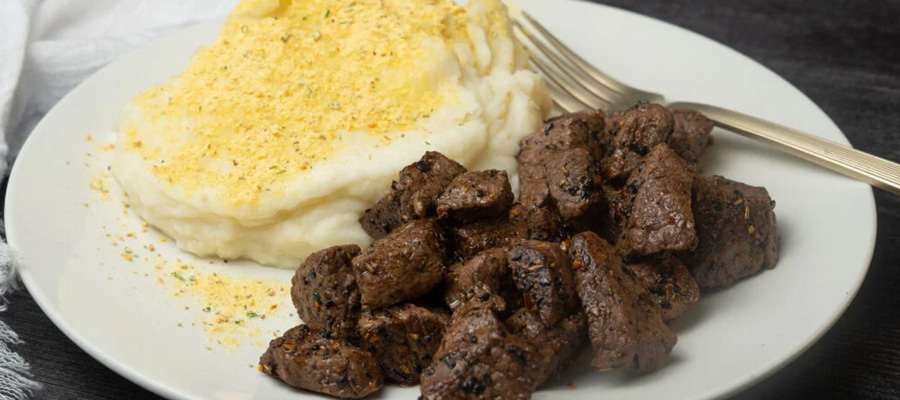 Dan-O’s – Butter Dust Filet Mignon Bites and Mashed Potatoes - 1000Rubs.com